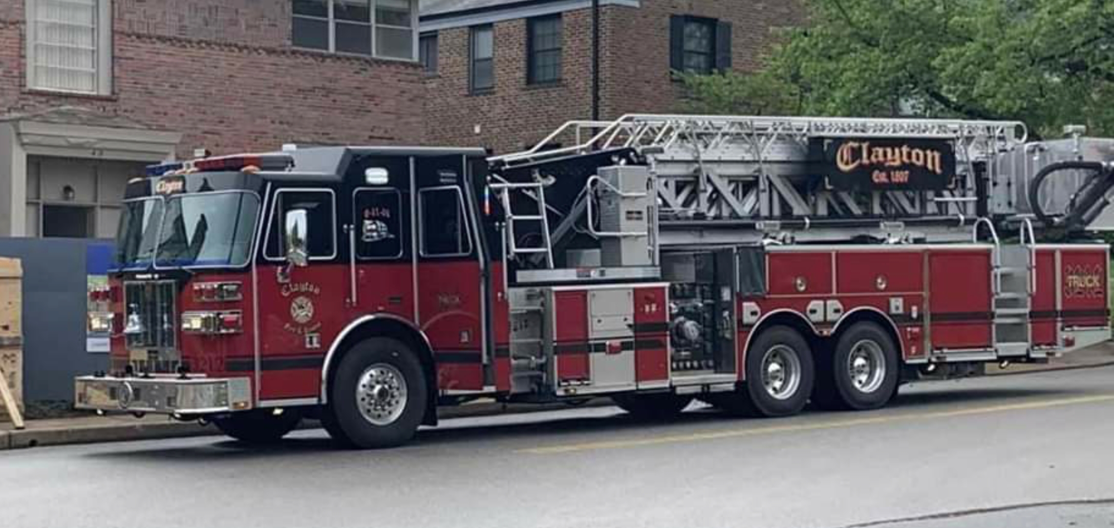 A better angle of Clayton,Missouri fire department's truck 3212 | Scrolller