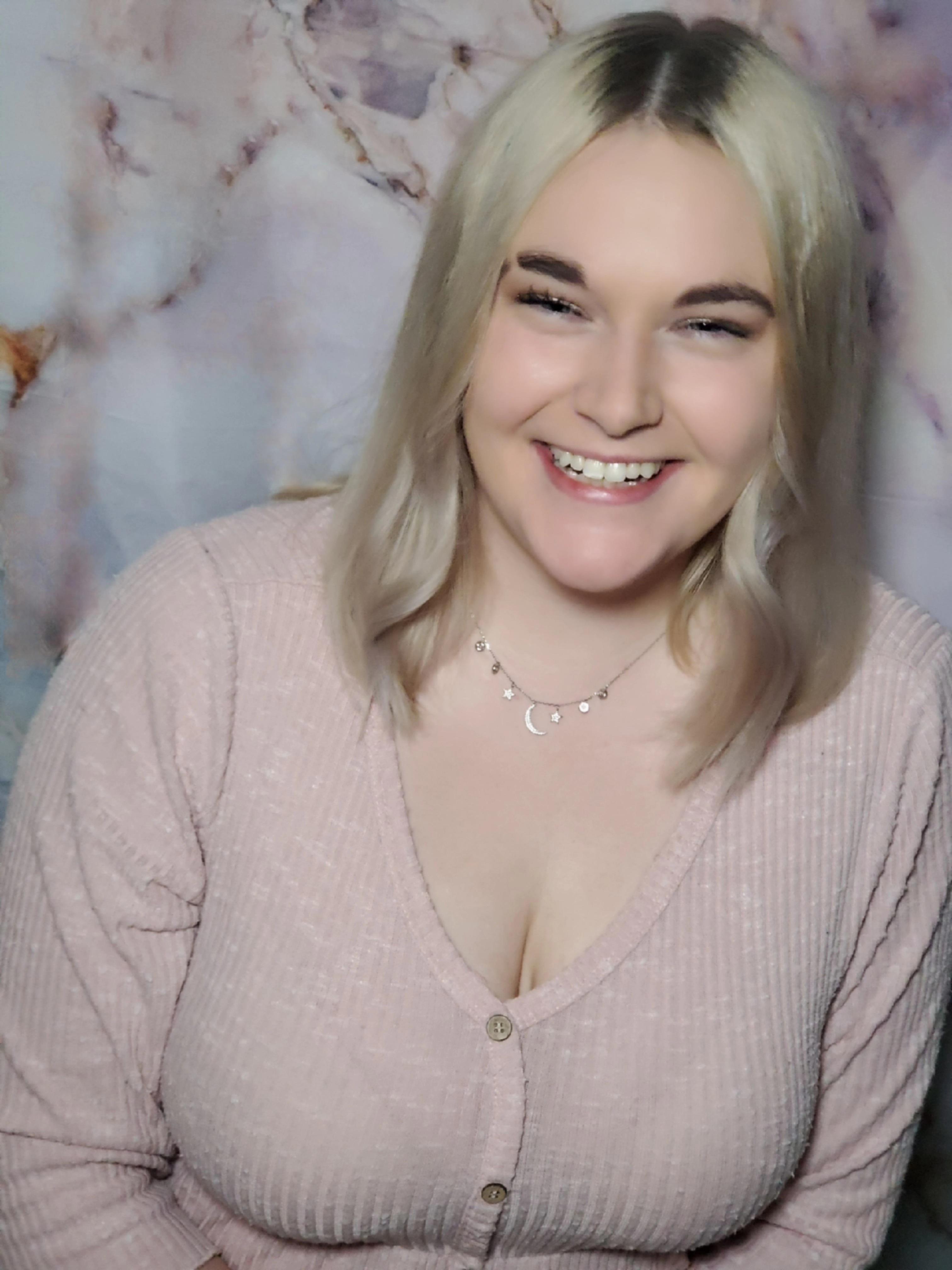 A genuine smile 😁 | Scrolller