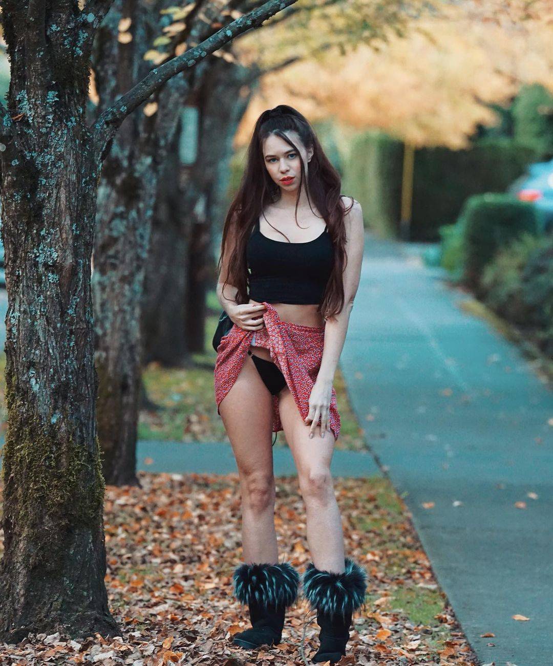 A little flash on the way home (AIC) | Scrolller