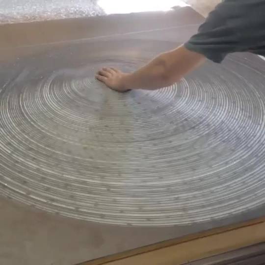 A neat aluminium spiral | Scrolller