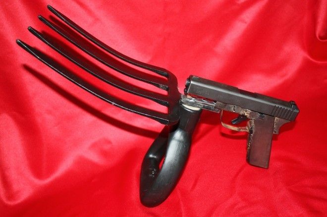 A new evolution in bayonets | Scrolller