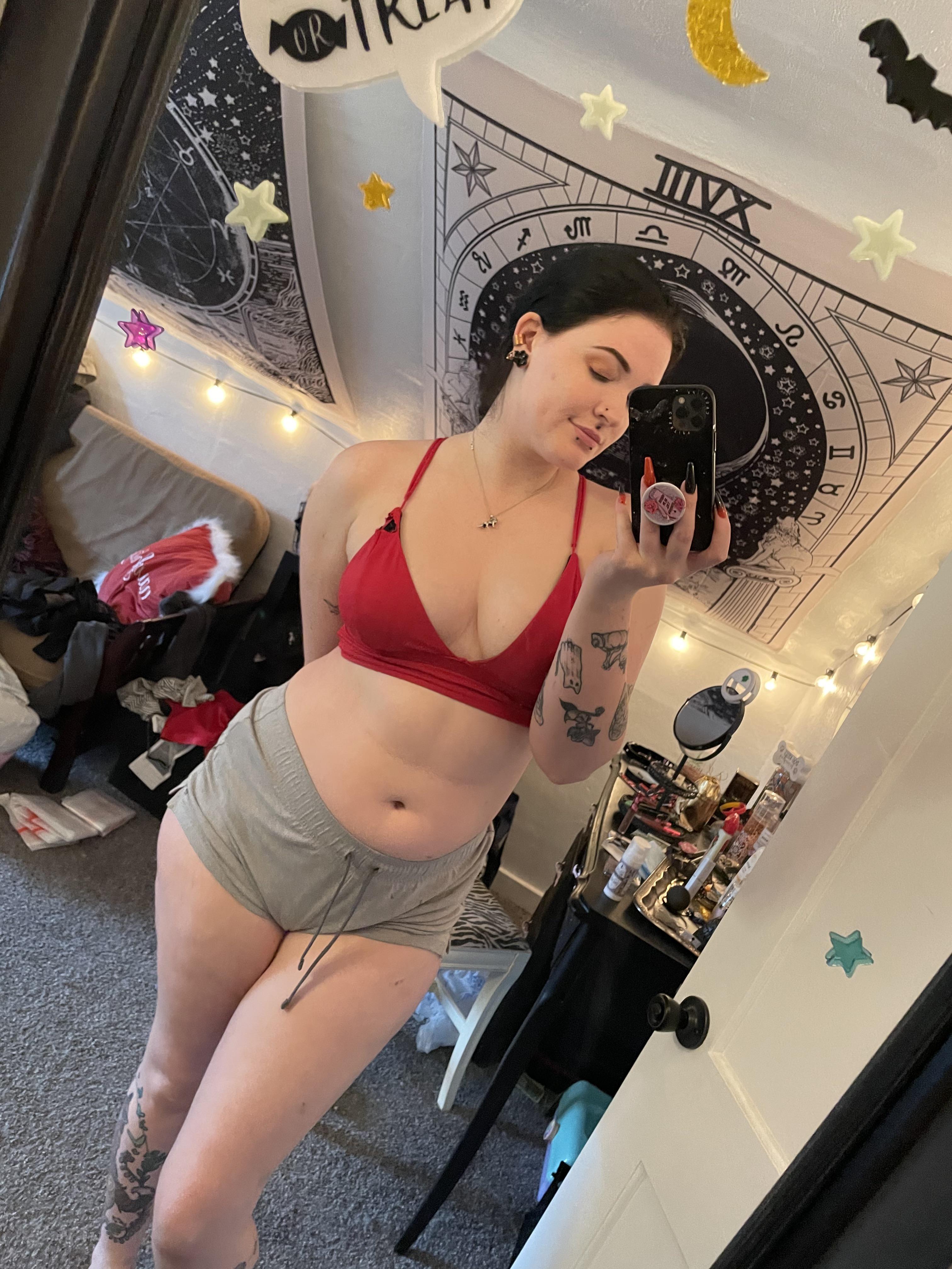 A perfect day to get bred 🤤 | Scrolller