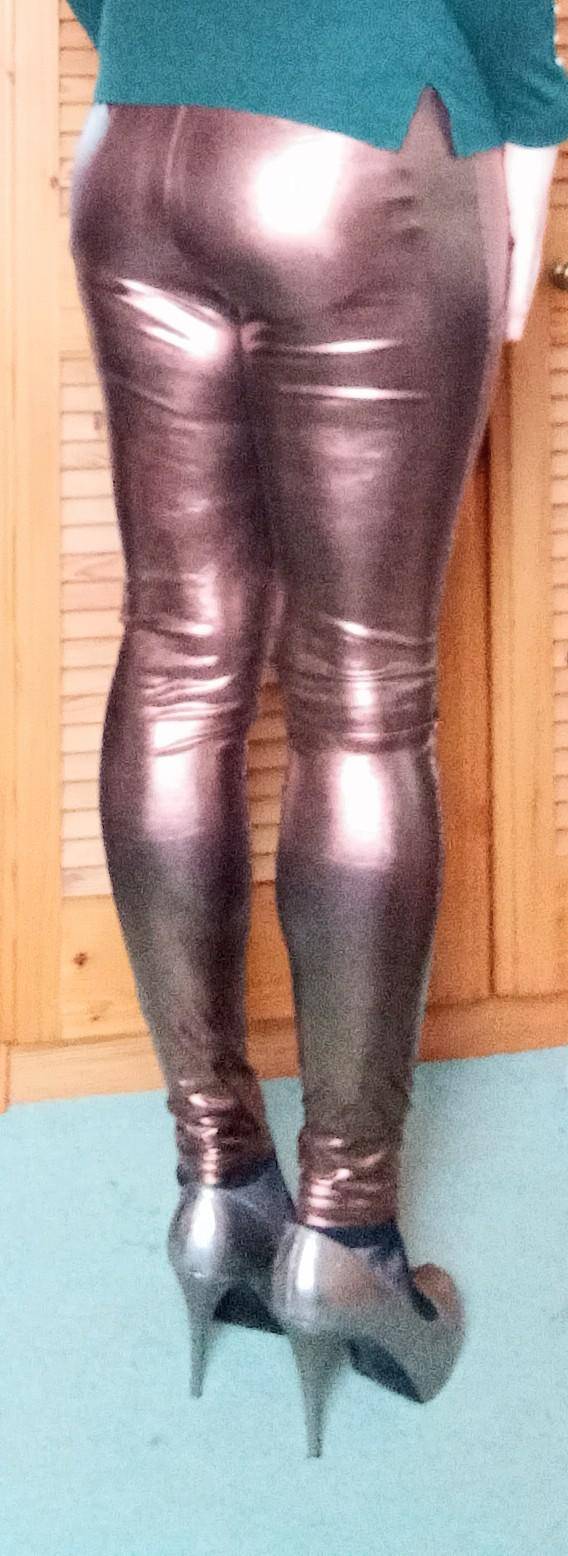 A rare sight: me in leggings! | Scrolller