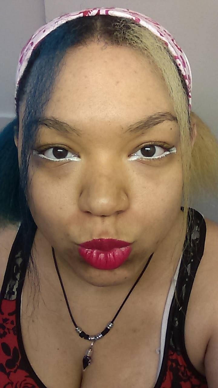 A Selfie [18+] | Scrolller