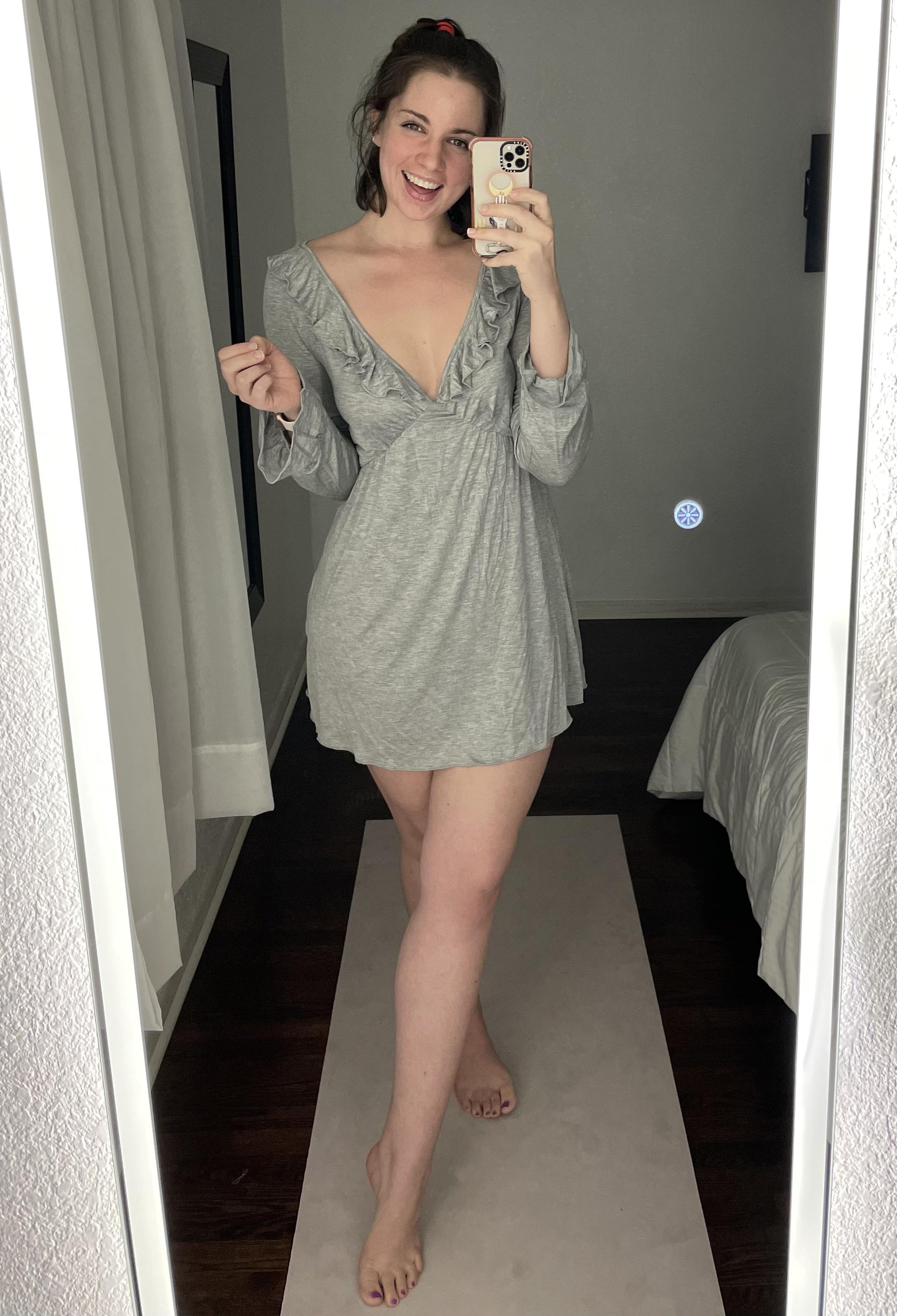 A very mommish nightgown | Scrolller