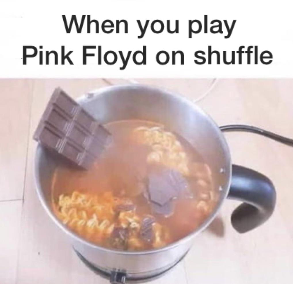 A weird creature emerges | Scrolller