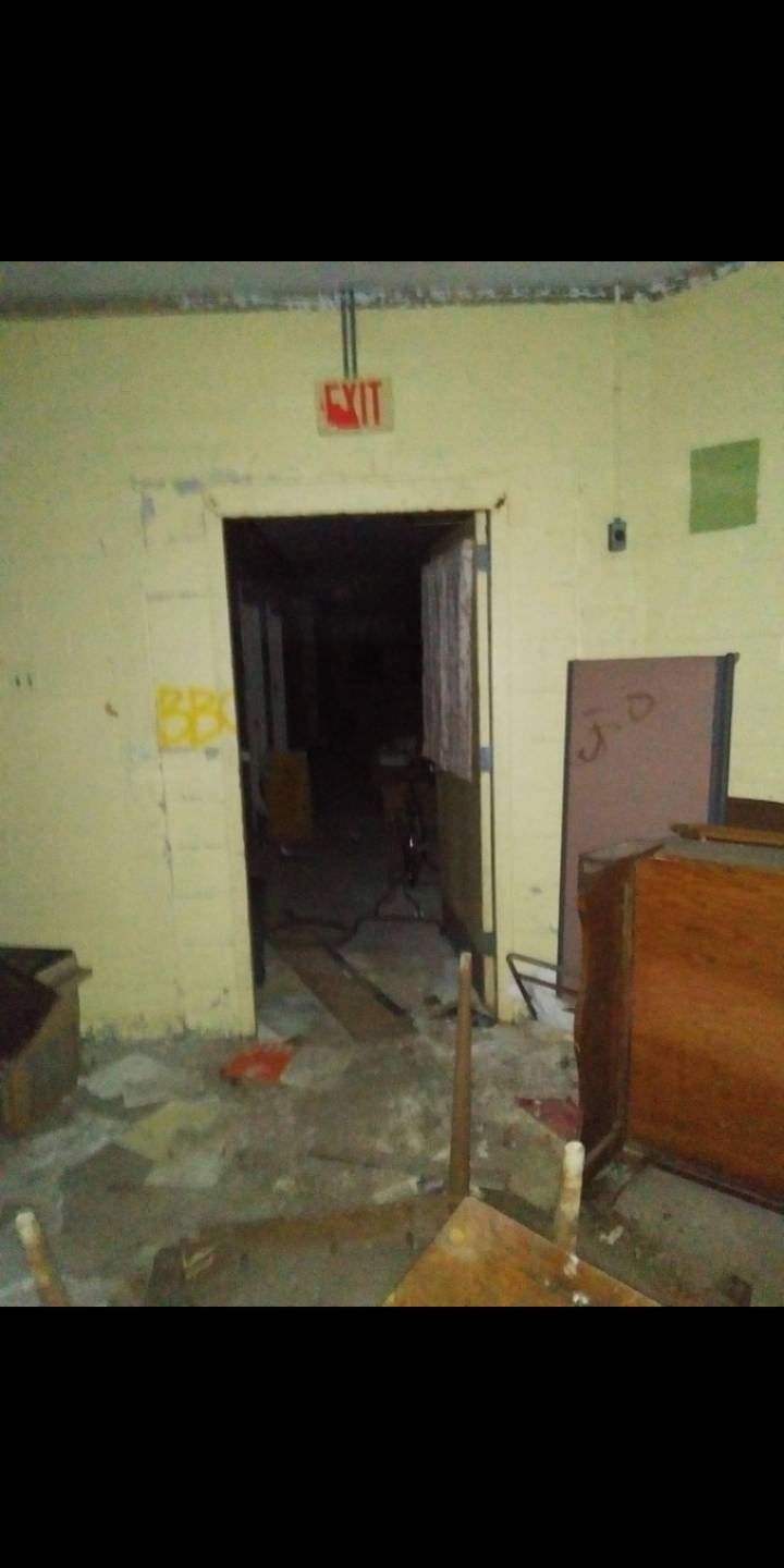 Abandoned psychiatric hospital I visited | Scrolller