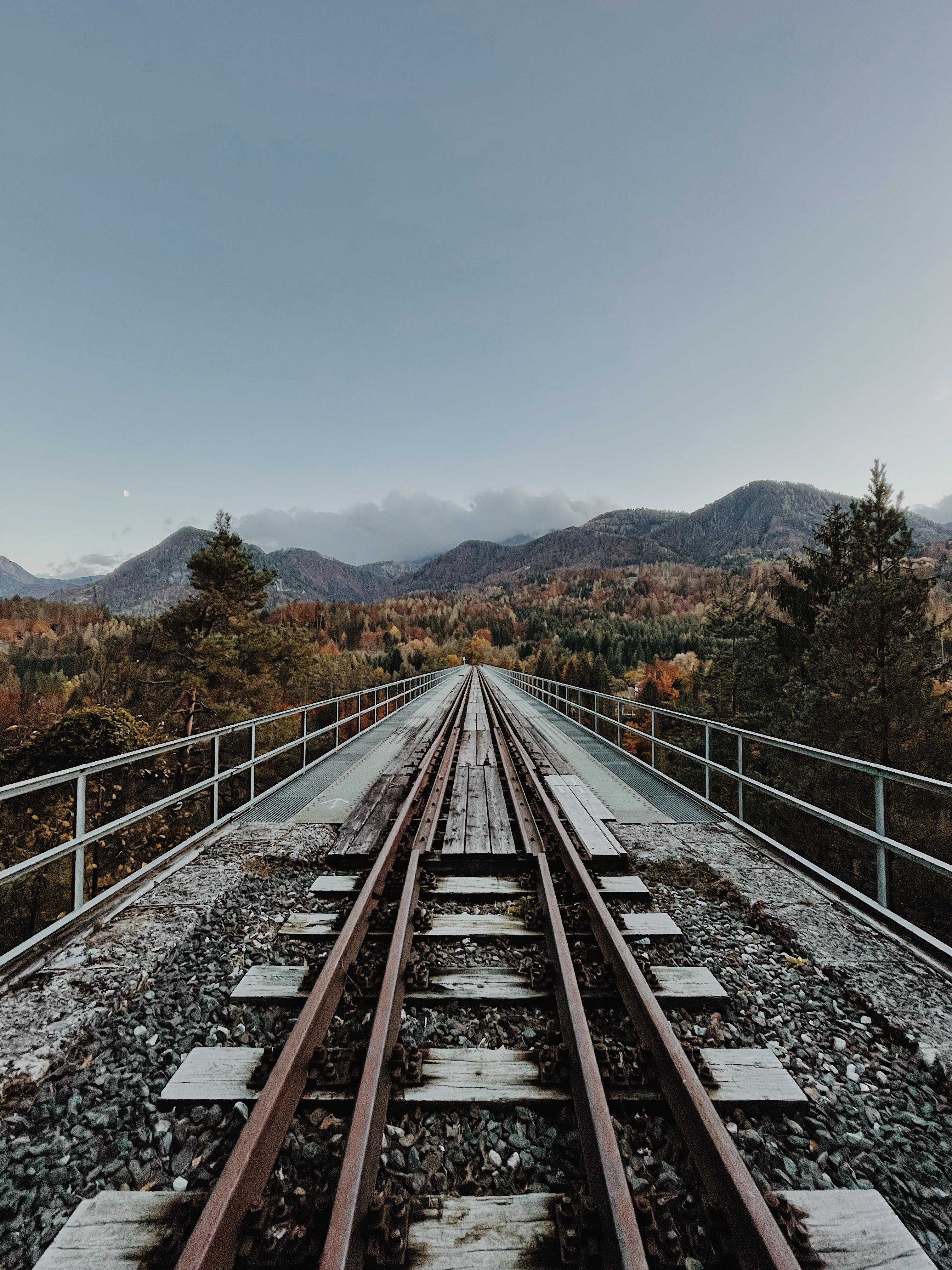 Abandoned Tracks. [iPhone 12 Pro, VSCO] | Scrolller