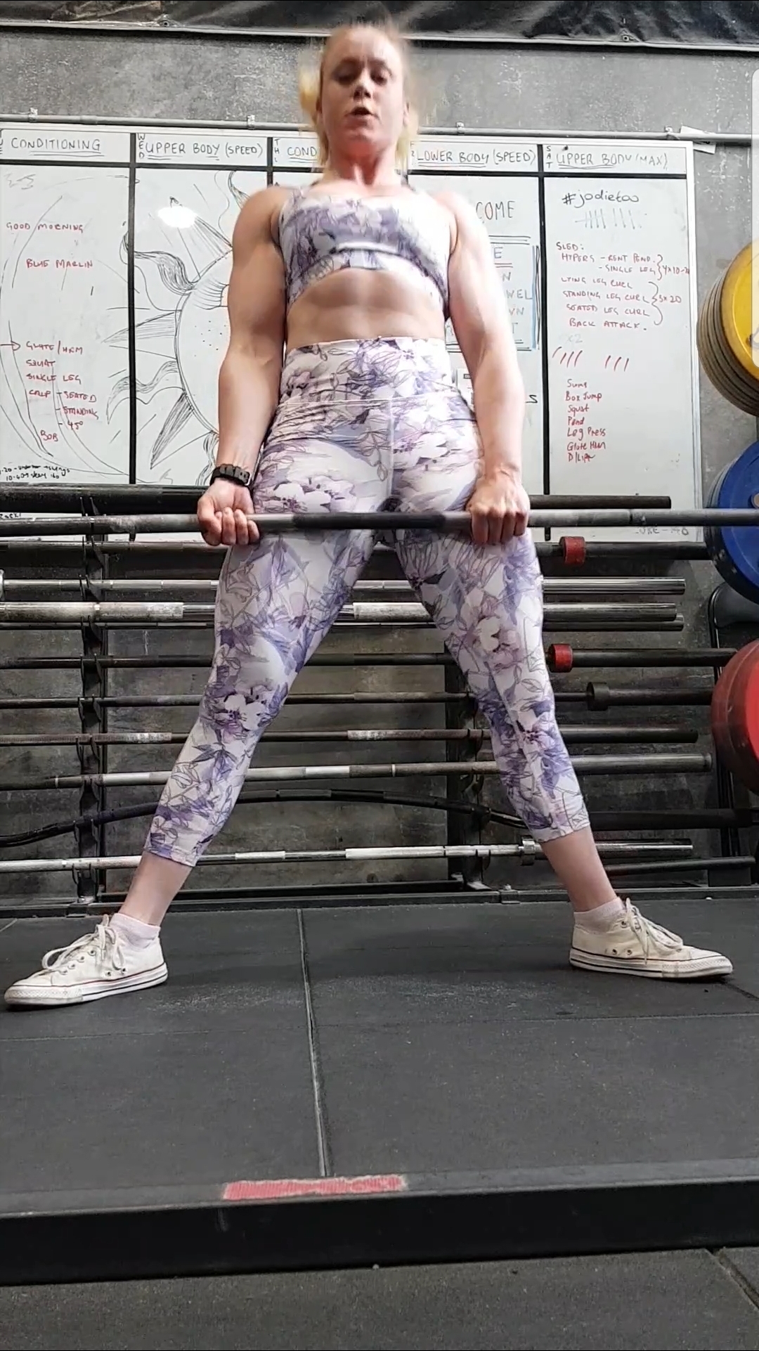 Abs are popping and deadlifts are my fav | Scrolller