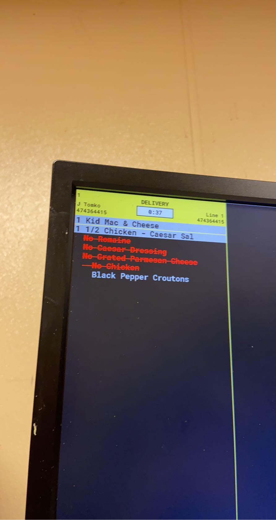 Absolute chad of a customer | Scrolller