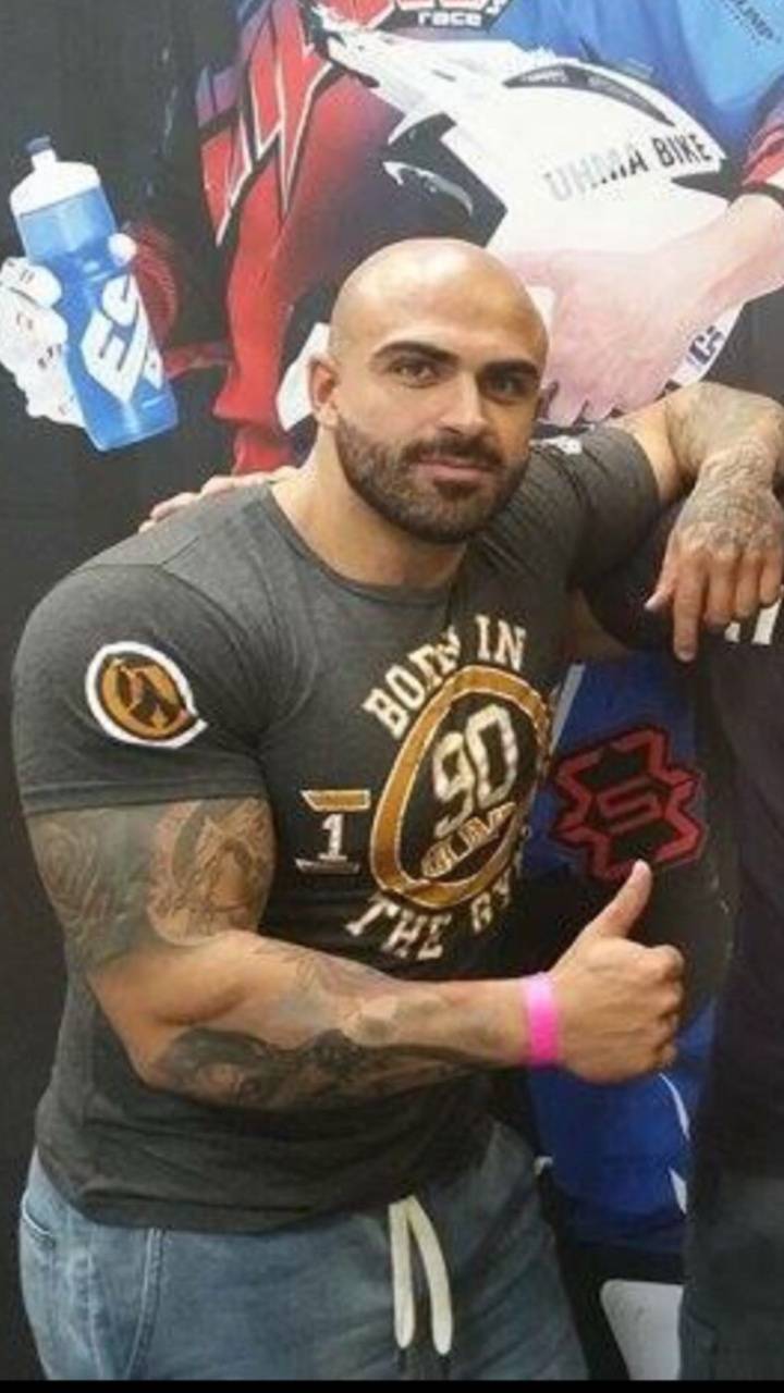 Absolute unit | Scrolller