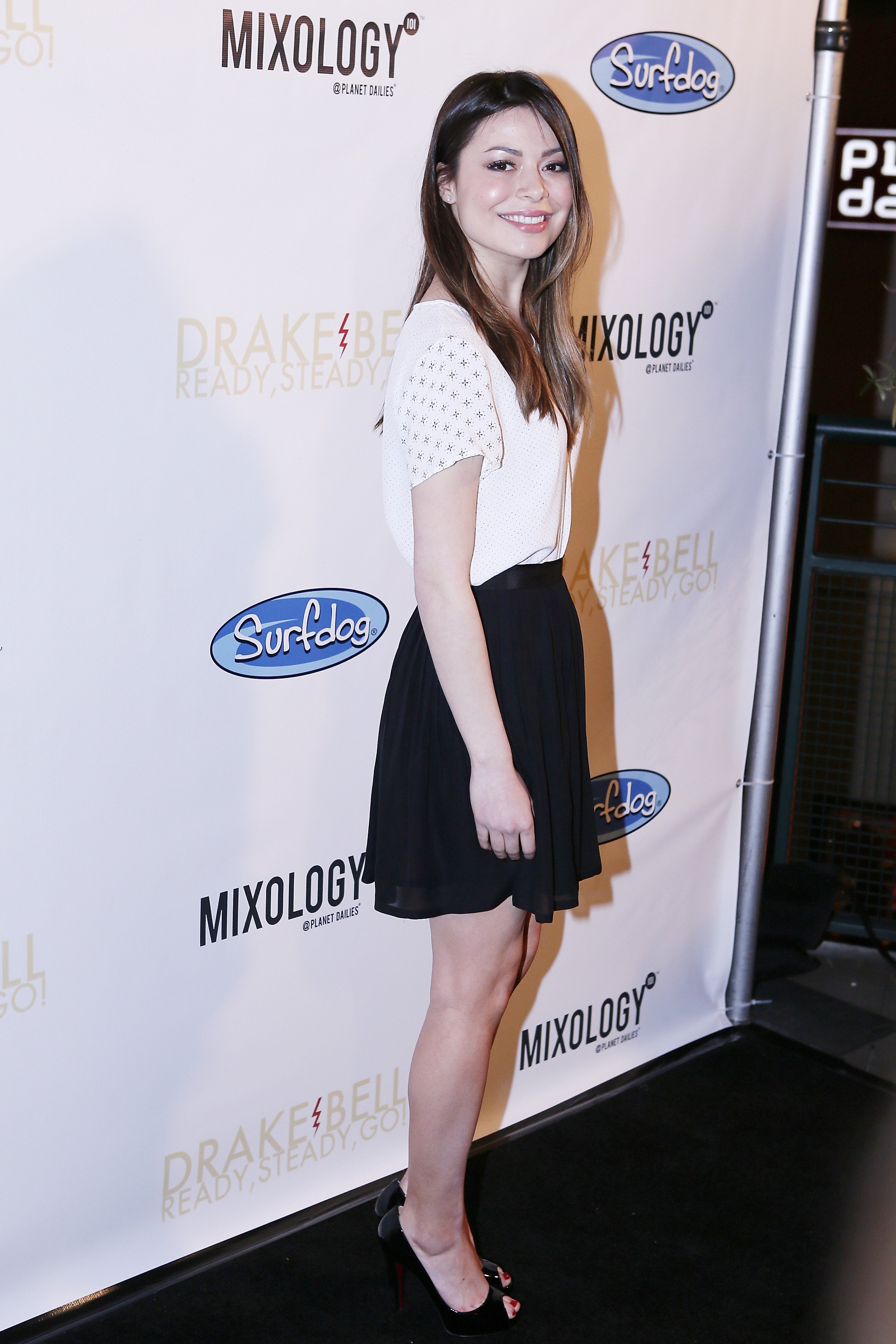 Absolutely owning those high heels 😍 | Scrolller