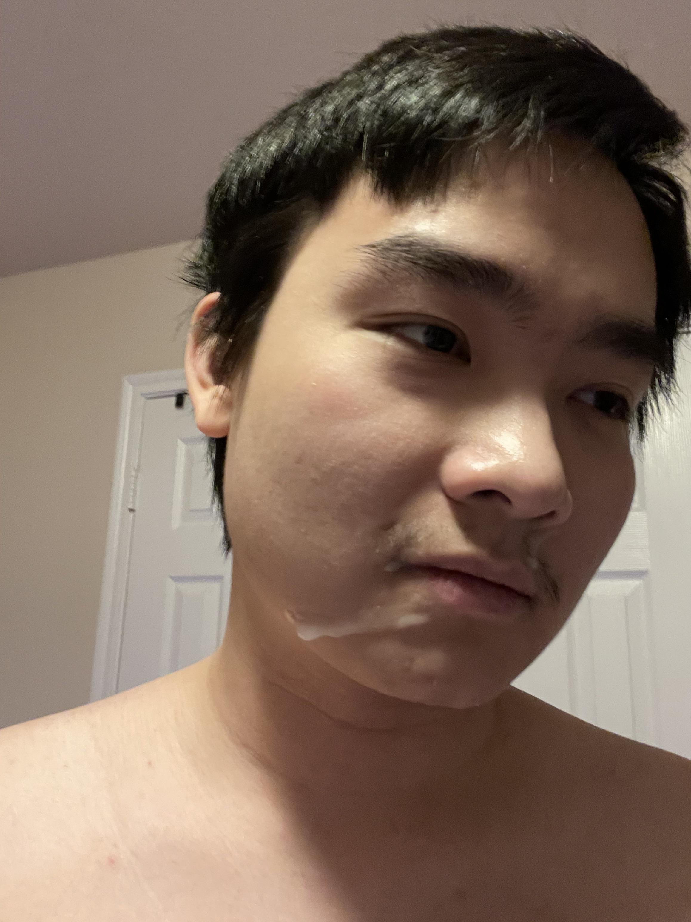 Accidentally came on my face | Scrolller