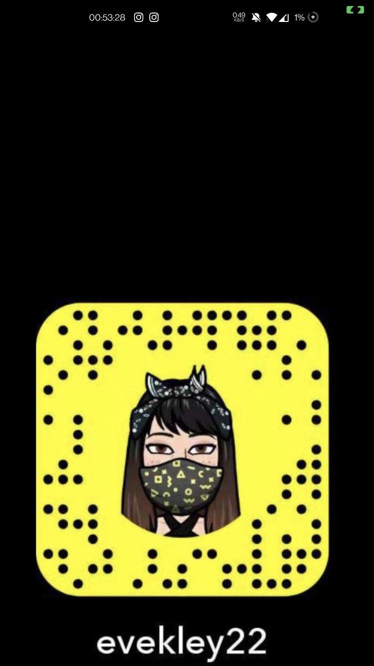 Add her for a surprise | Scrolller