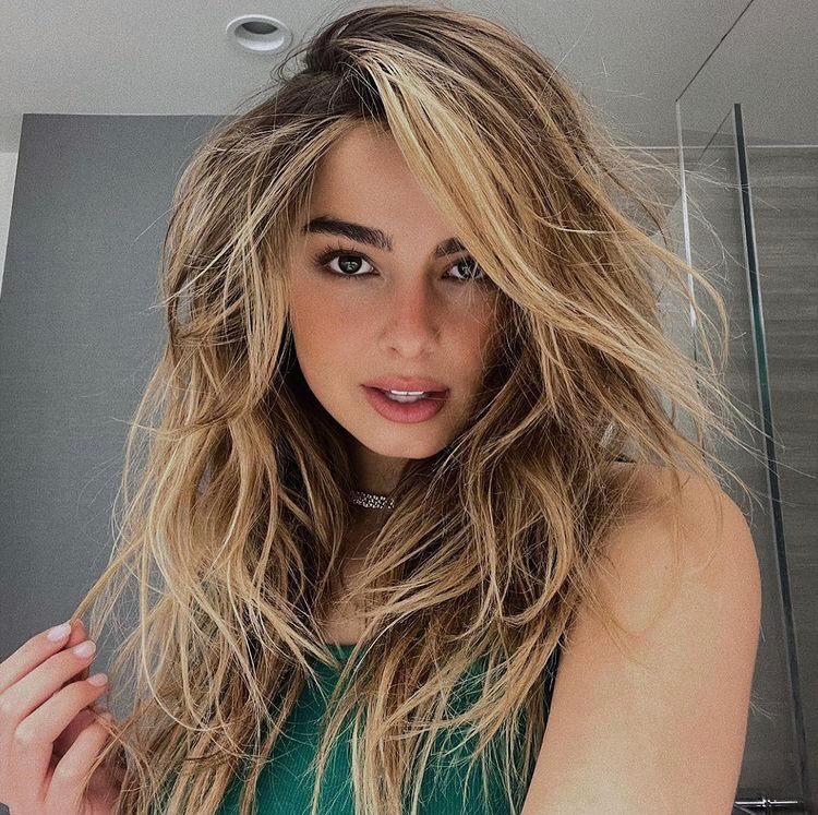 Addison Rae? | Scrolller