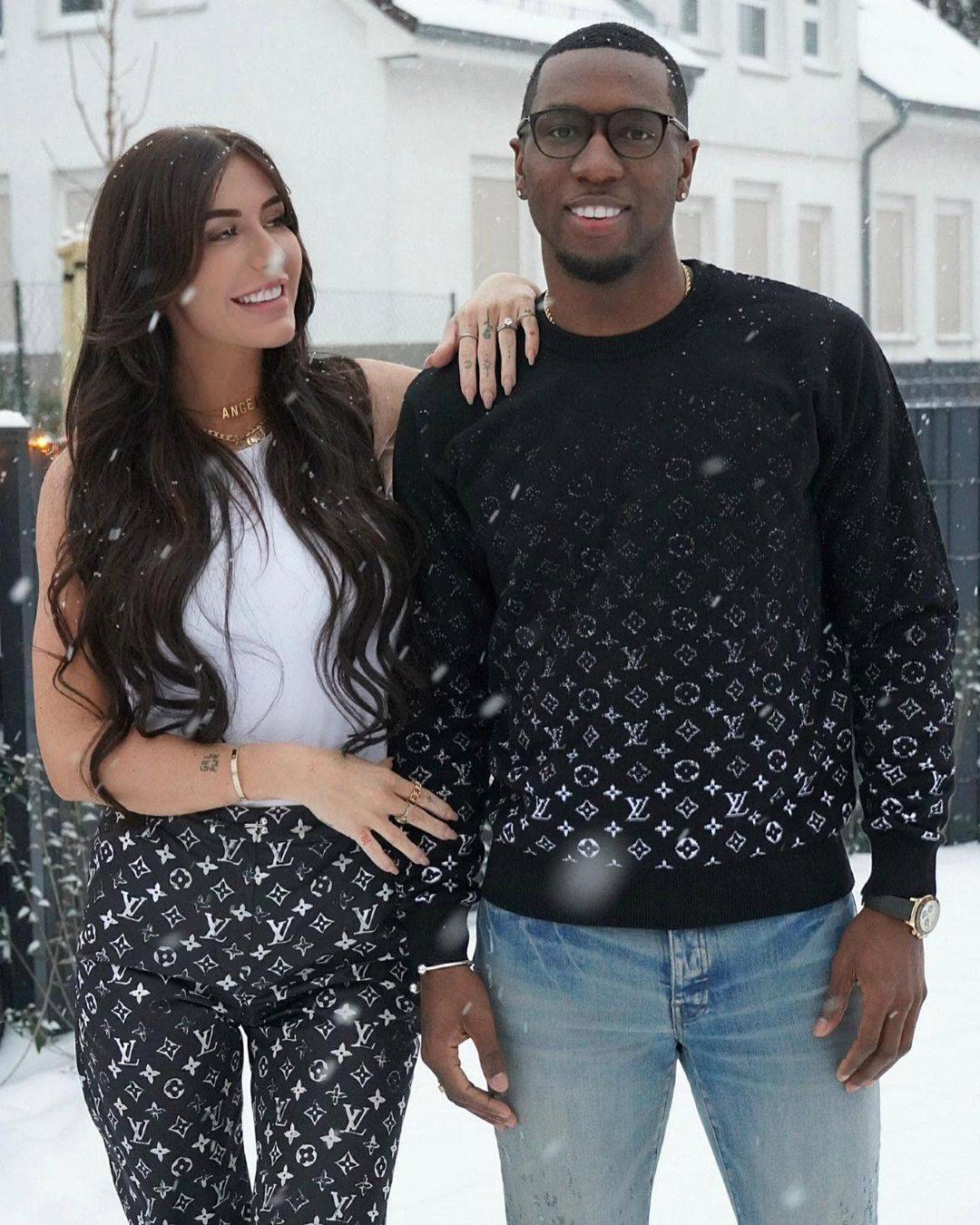 Admiring him | Scrolller