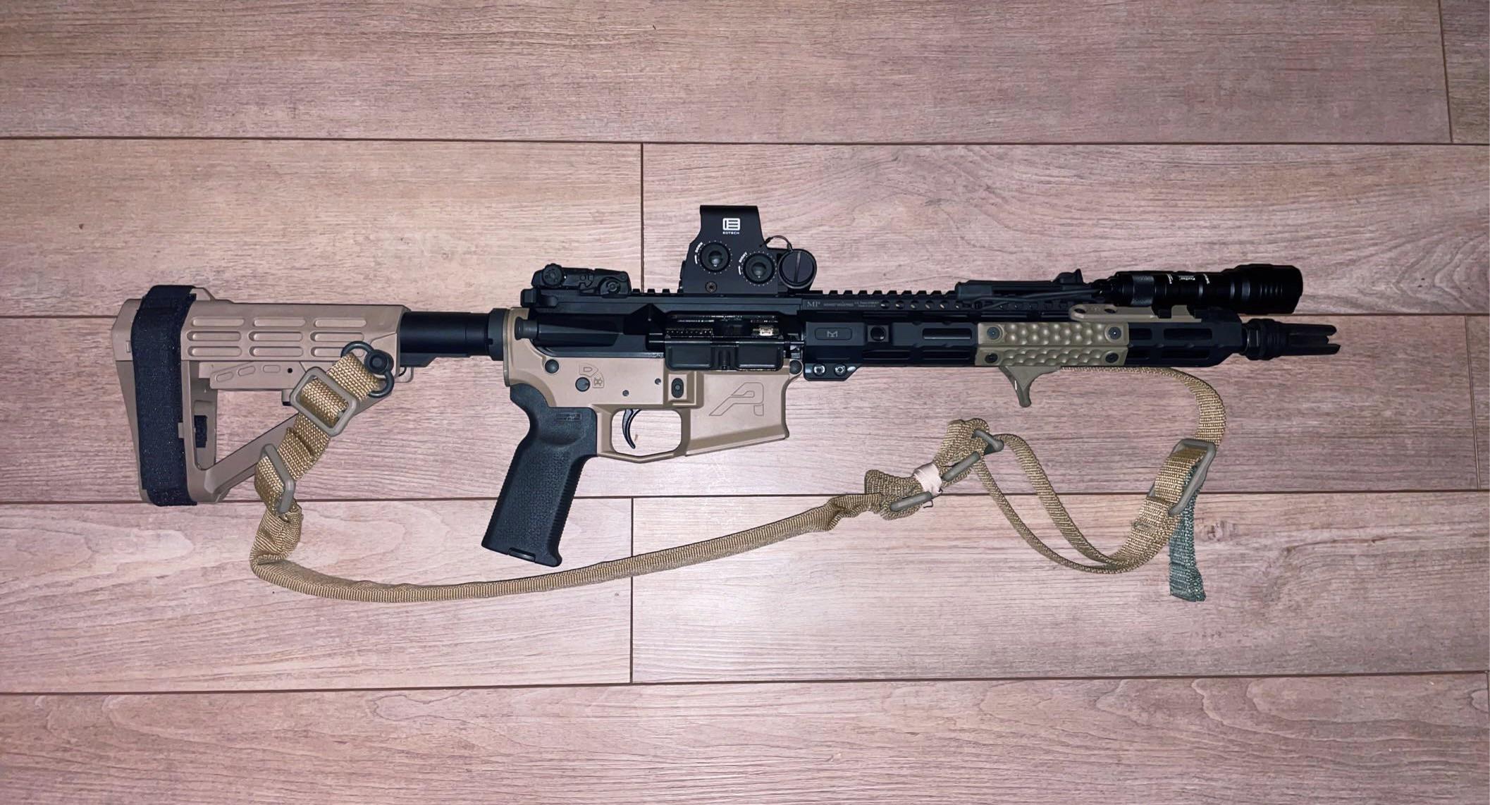 Aero Precision M4e1 | Scrolller