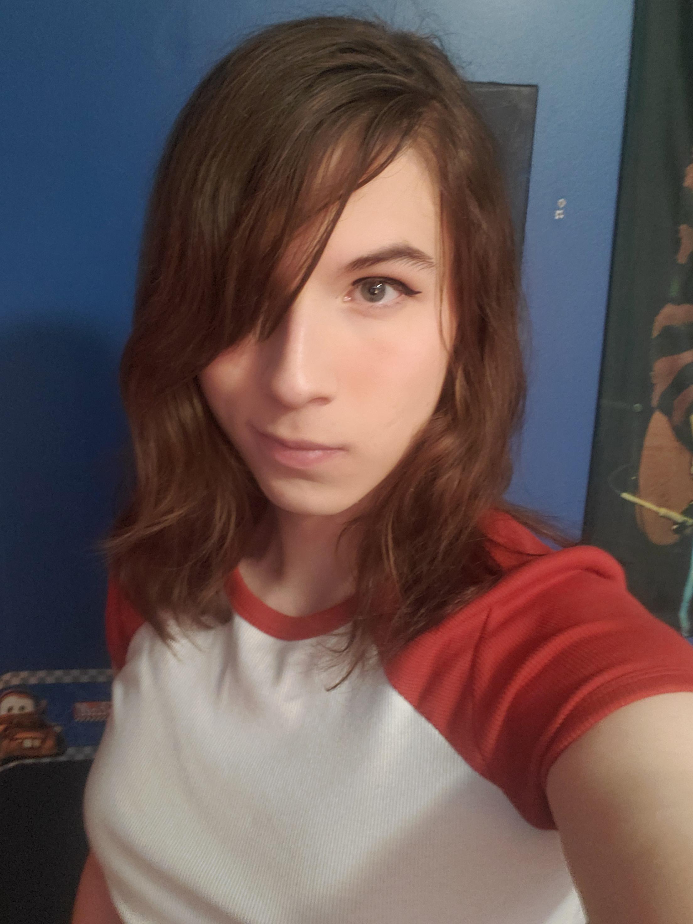 Age/Gender? | Scrolller