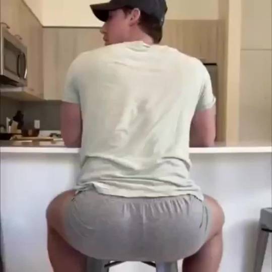 Aggressive Spanking | Scrolller