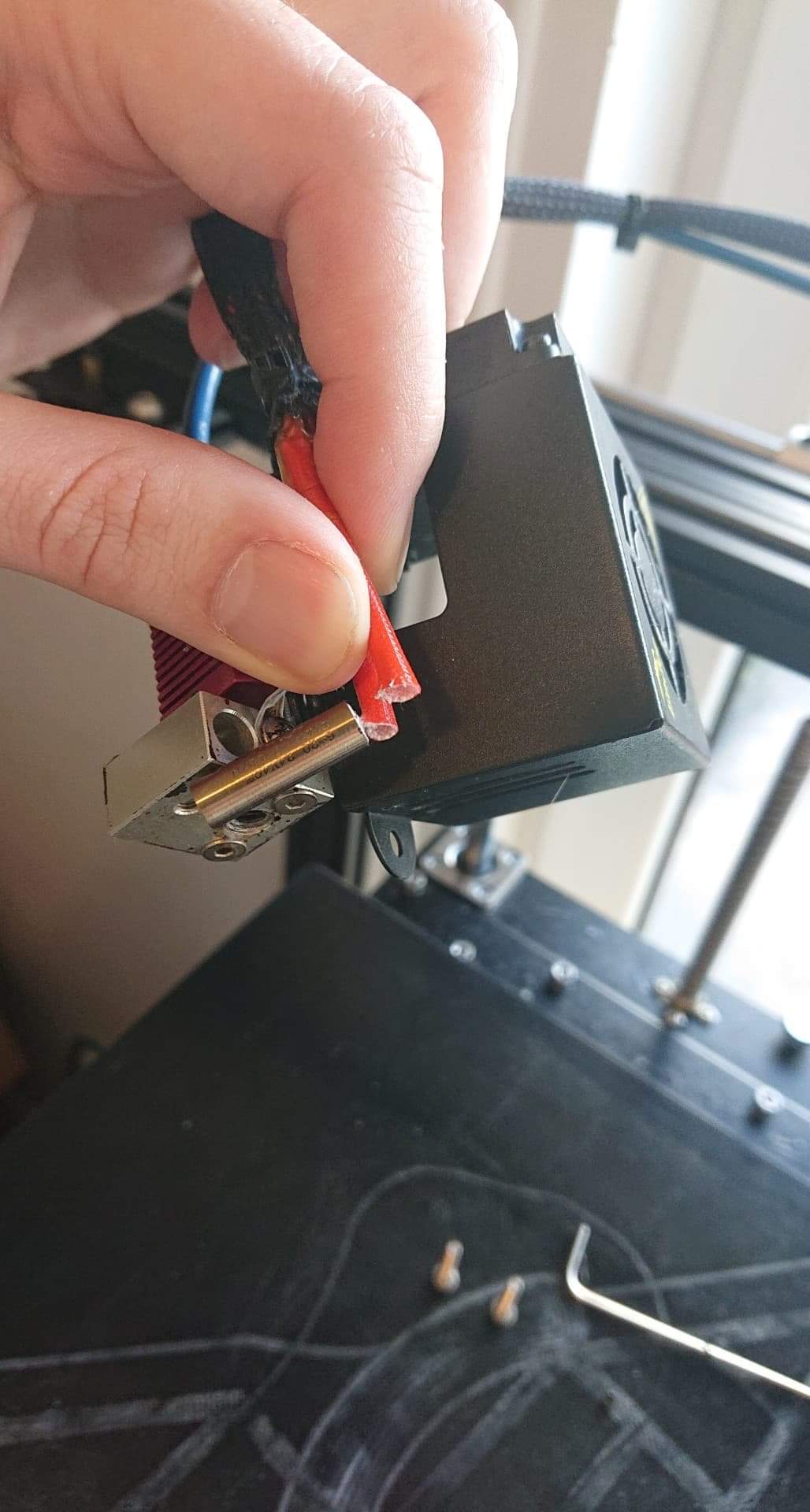 Ah..... Shit | Scrolller