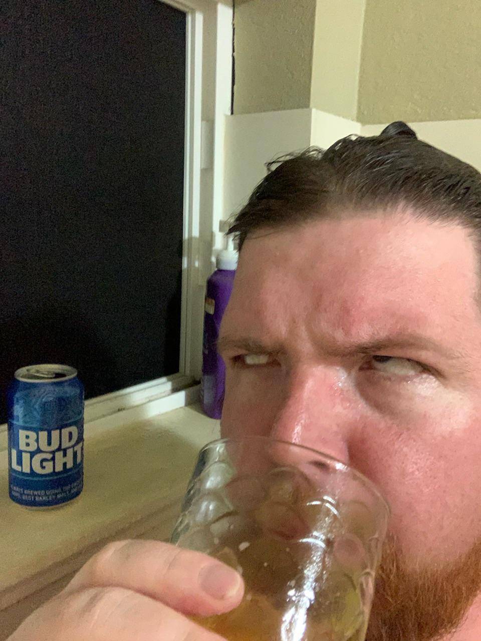 Ahh, cutting down trees | Scrolller