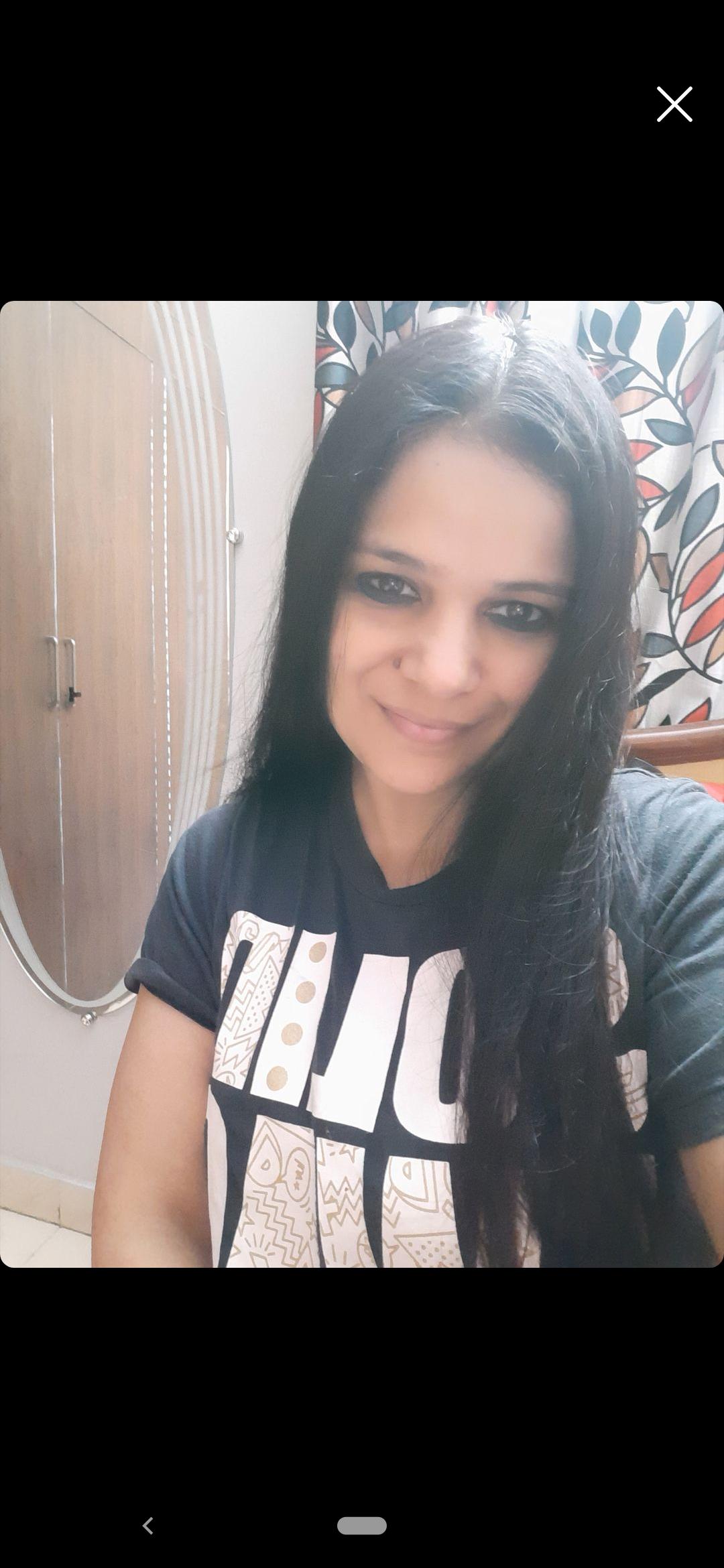 Ahh, please koi mere dost pe saath mein hilaayega? 💦 | Scrolller