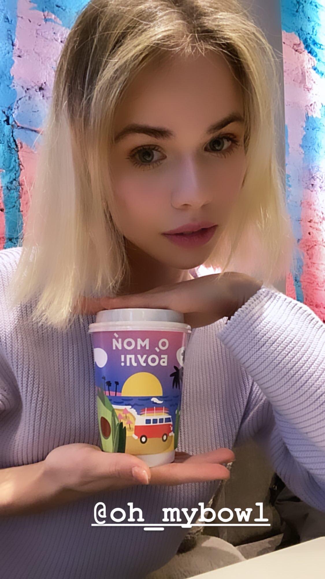 Alex Lolly Scrolller