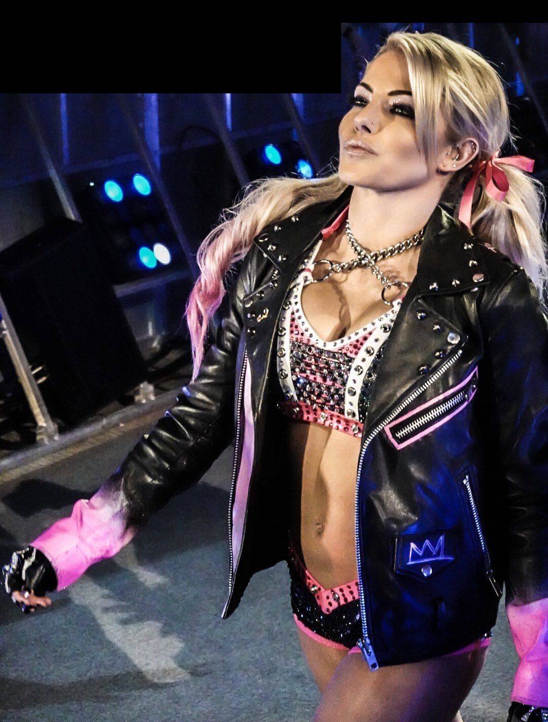 Alexa Bliss | Scrolller