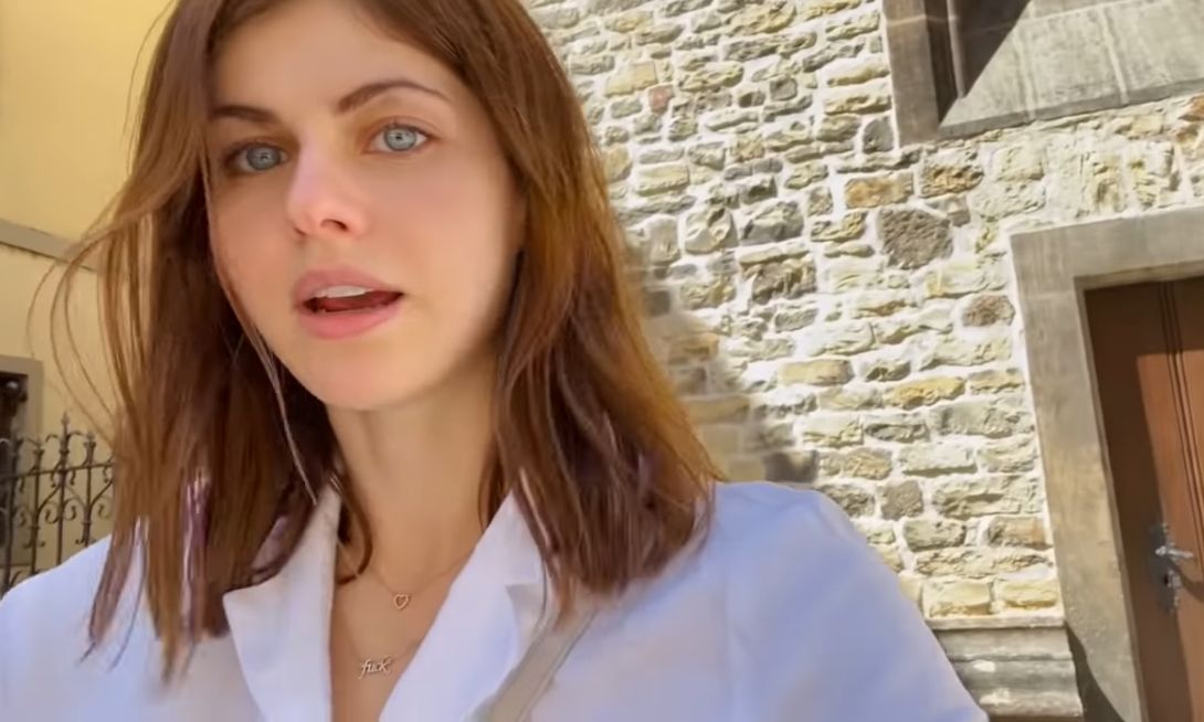 Alexandra Daddario Cute and Casual on YT | Scrolller
