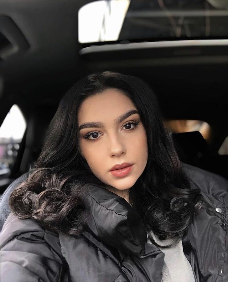 Alexia, instagrameriță | Scrolller