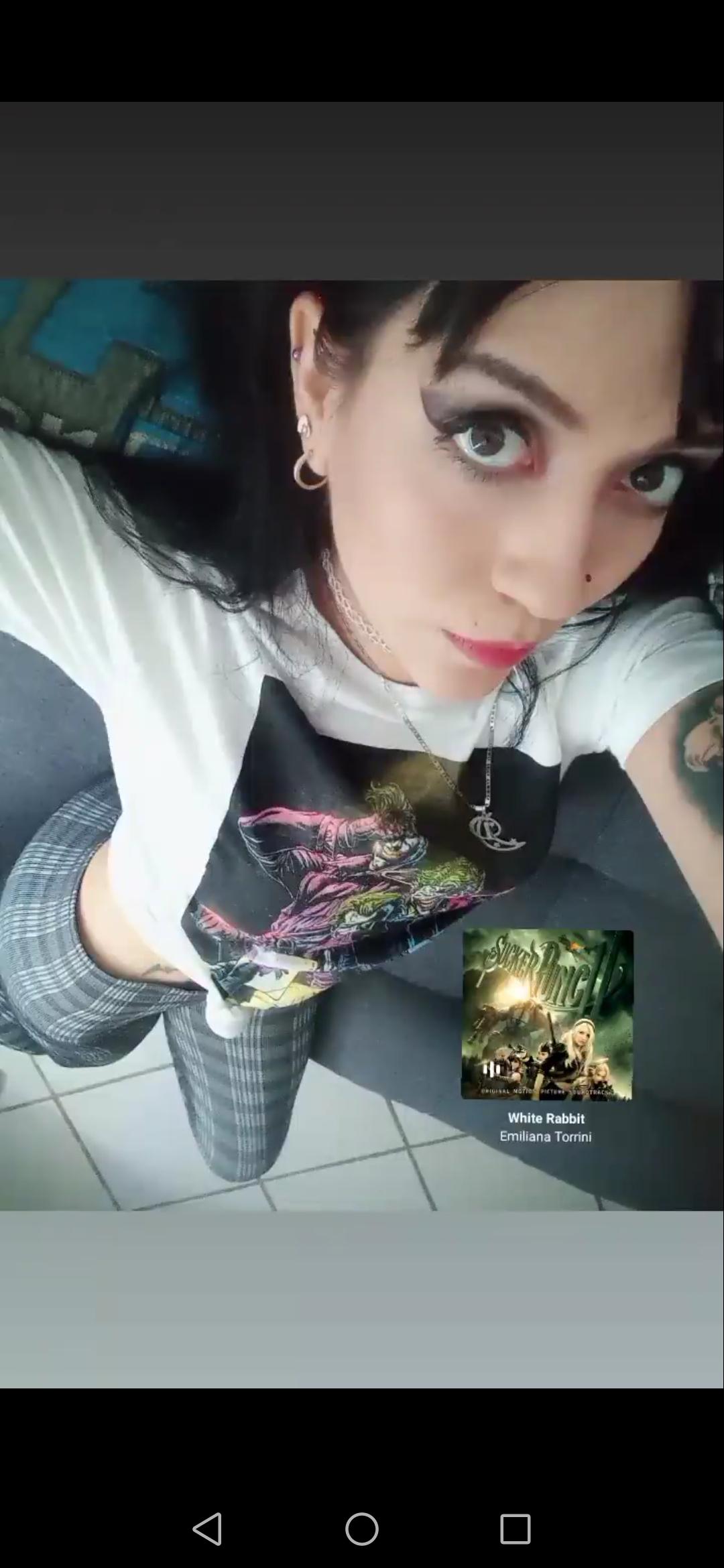 Alguien tendrá su pack | Scrolller