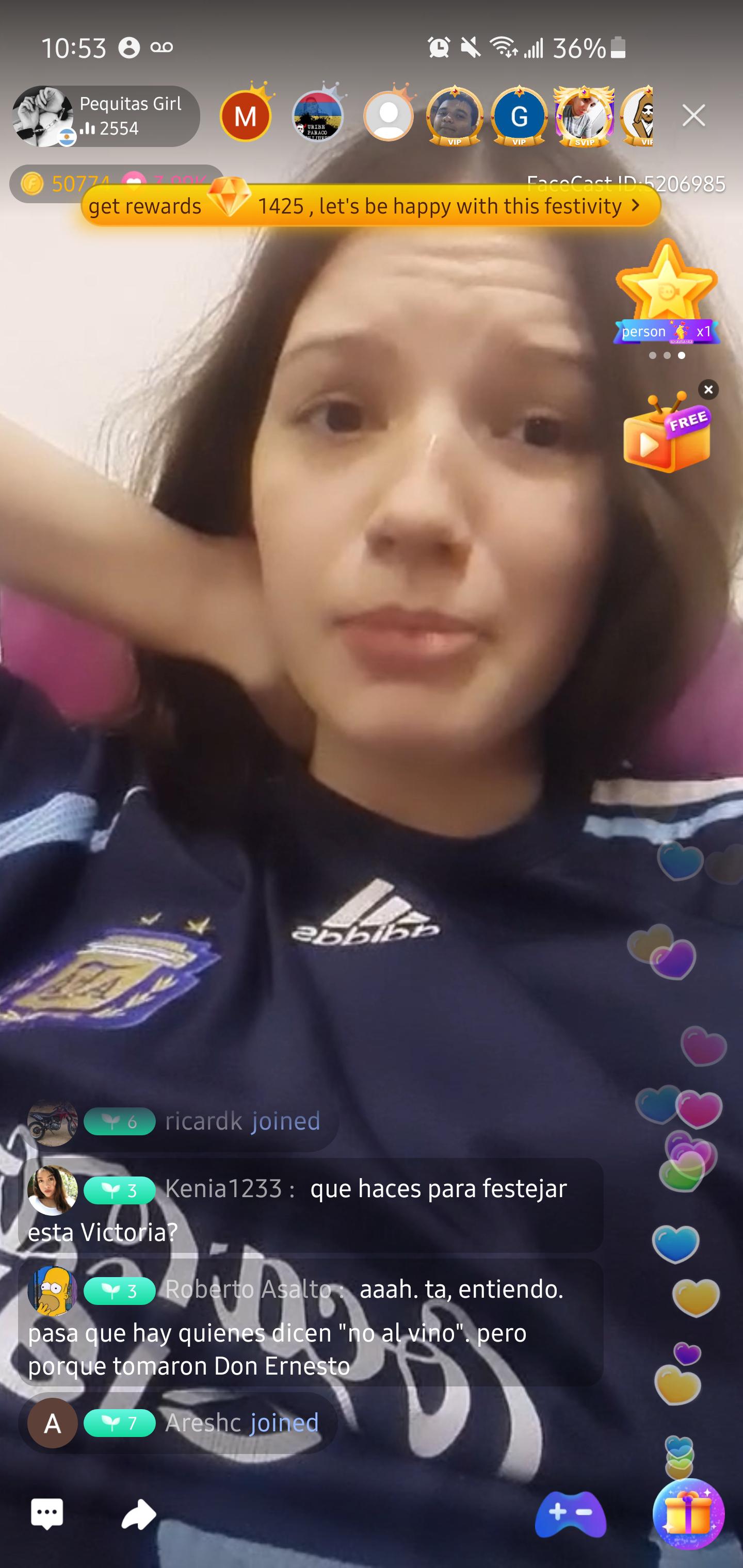 Alguien tiene de ella? | Scrolller