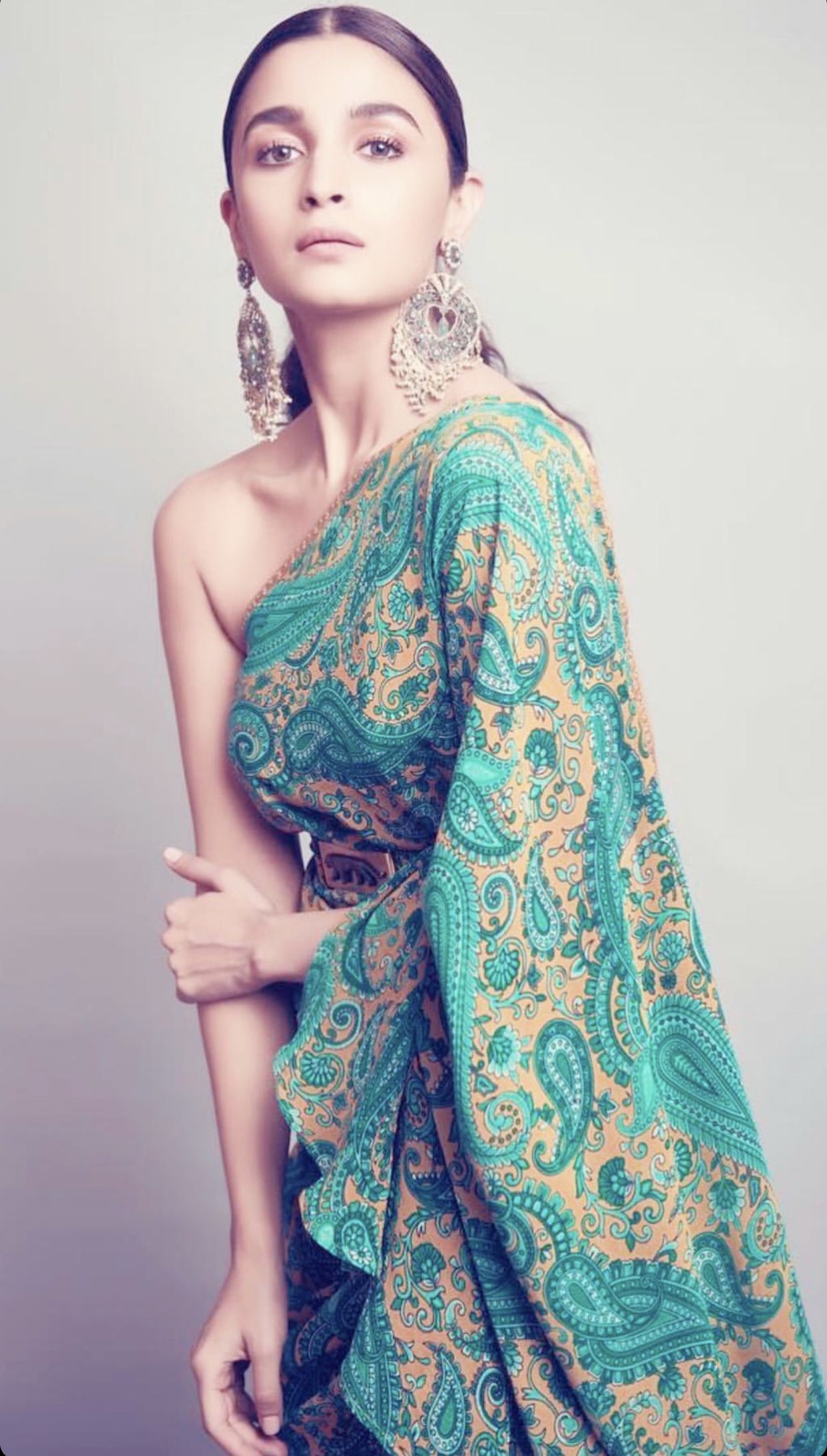 Alia Bhatt | Scrolller