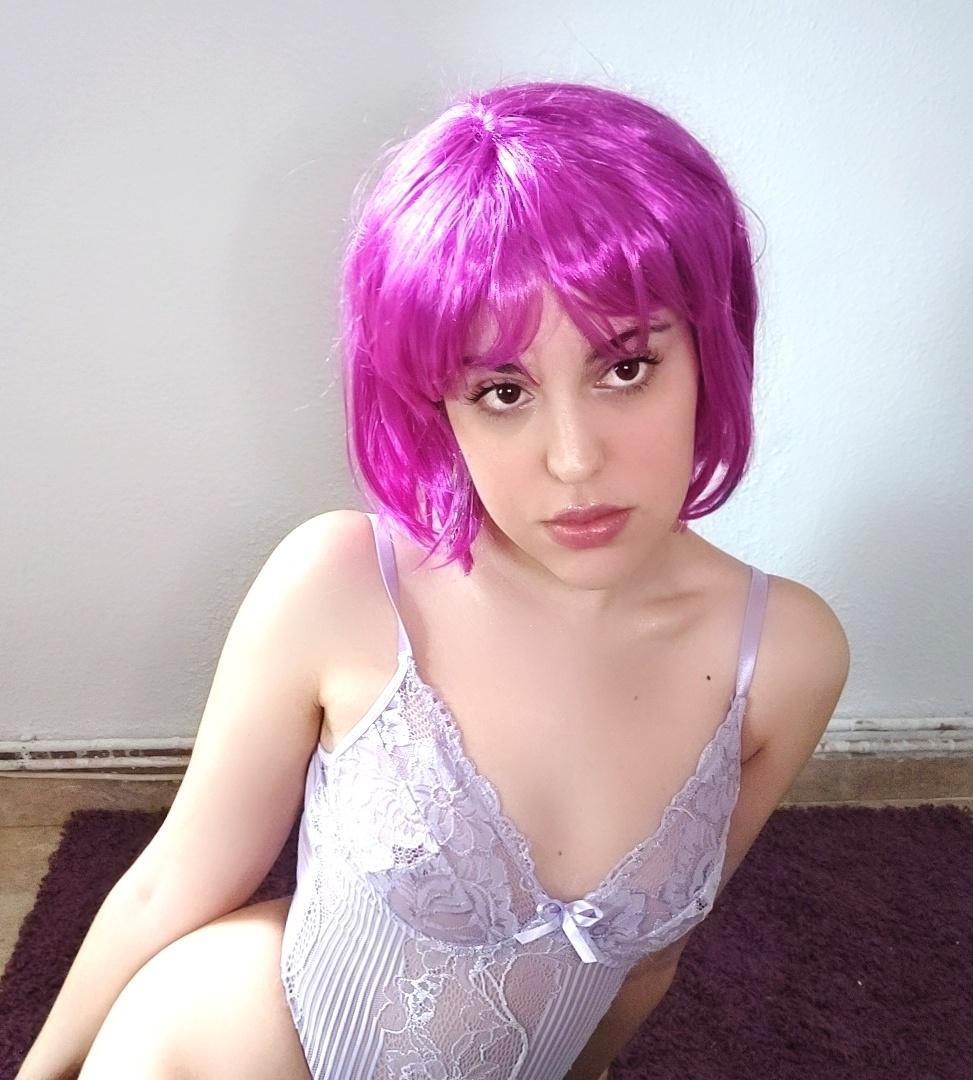 Me being #NataliePortman. Hahaha. Closer. | Scrolller