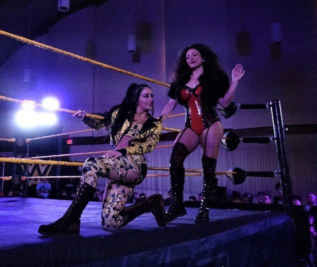 Aliyah & Vanessa Bourne. Future divas. | Scrolller