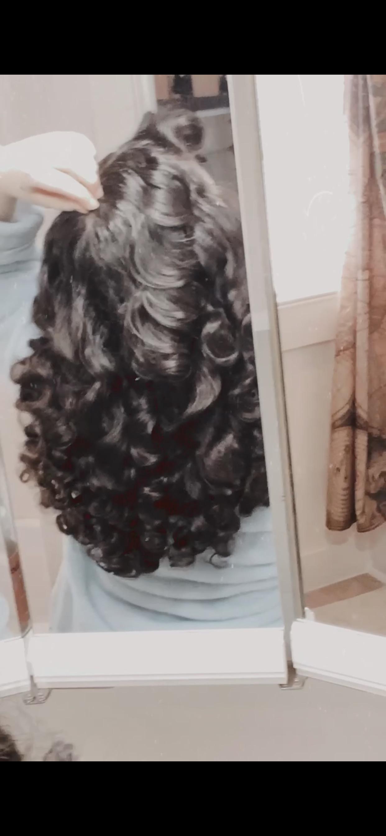 All mine, wet set pin curls! 💕 | Scrolller