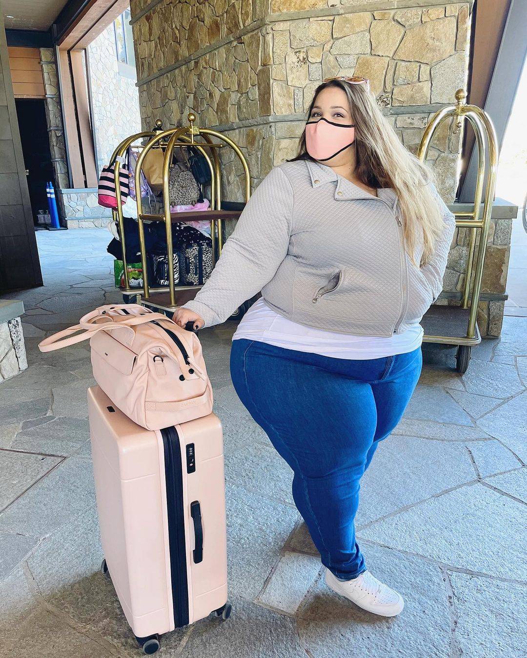 Discover more like BoberryBBW: All packed up and Related Content | Scrolller