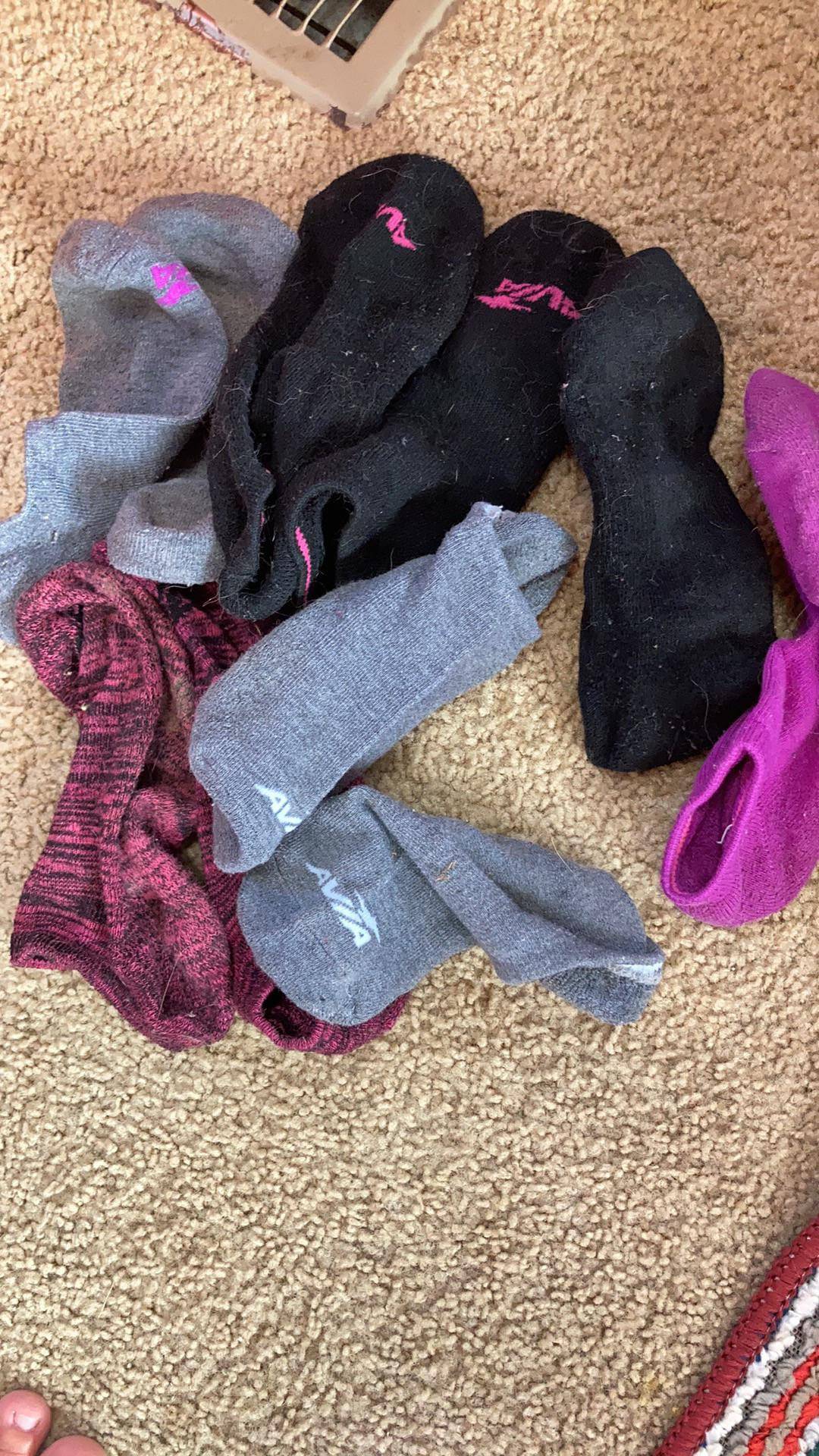 3+ days of wear for each set, just imagine the smell 😋 | Scrolller