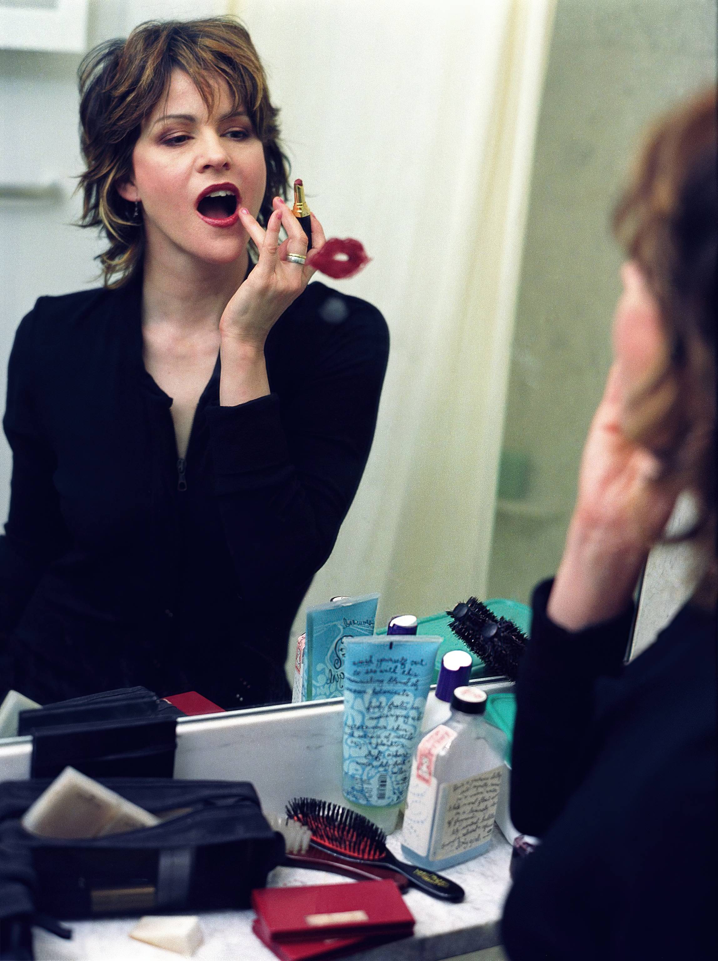 Ally Sheedy 2000 Scrolller