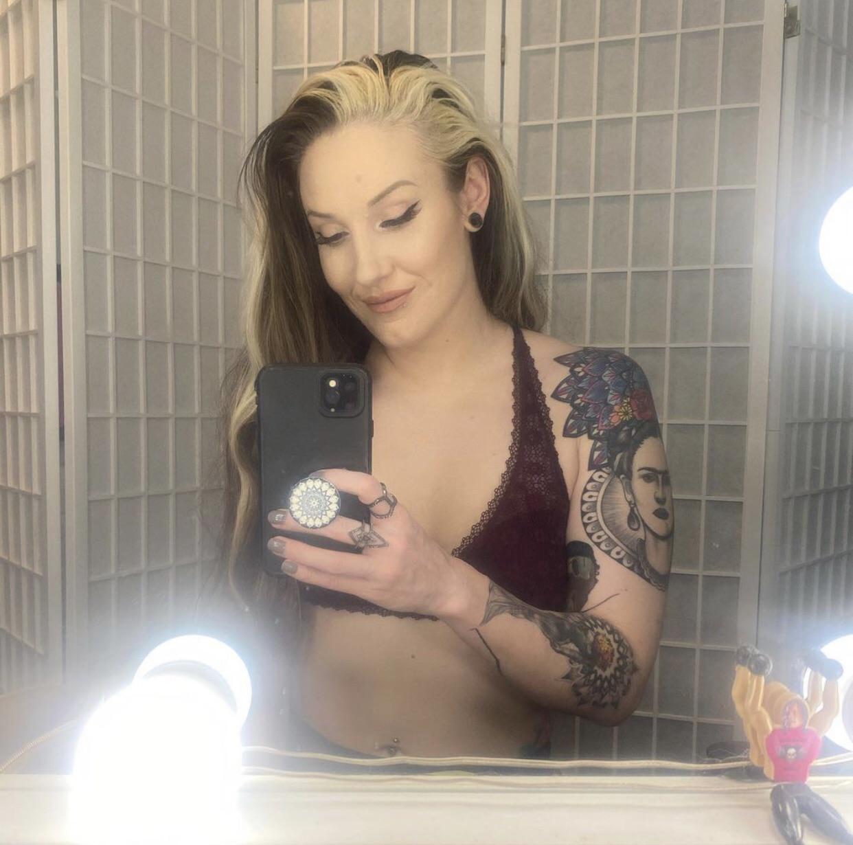 Allysin Kay (Sienna) | Scrolller