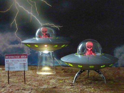 Alpha Centauri UFOs landing in the desert model. | Scrolller