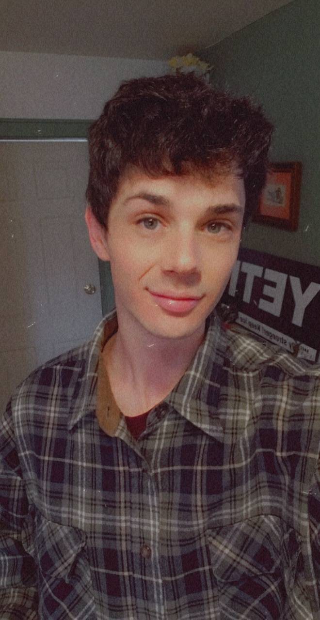 Always a mess. But never giving up. | Scrolller