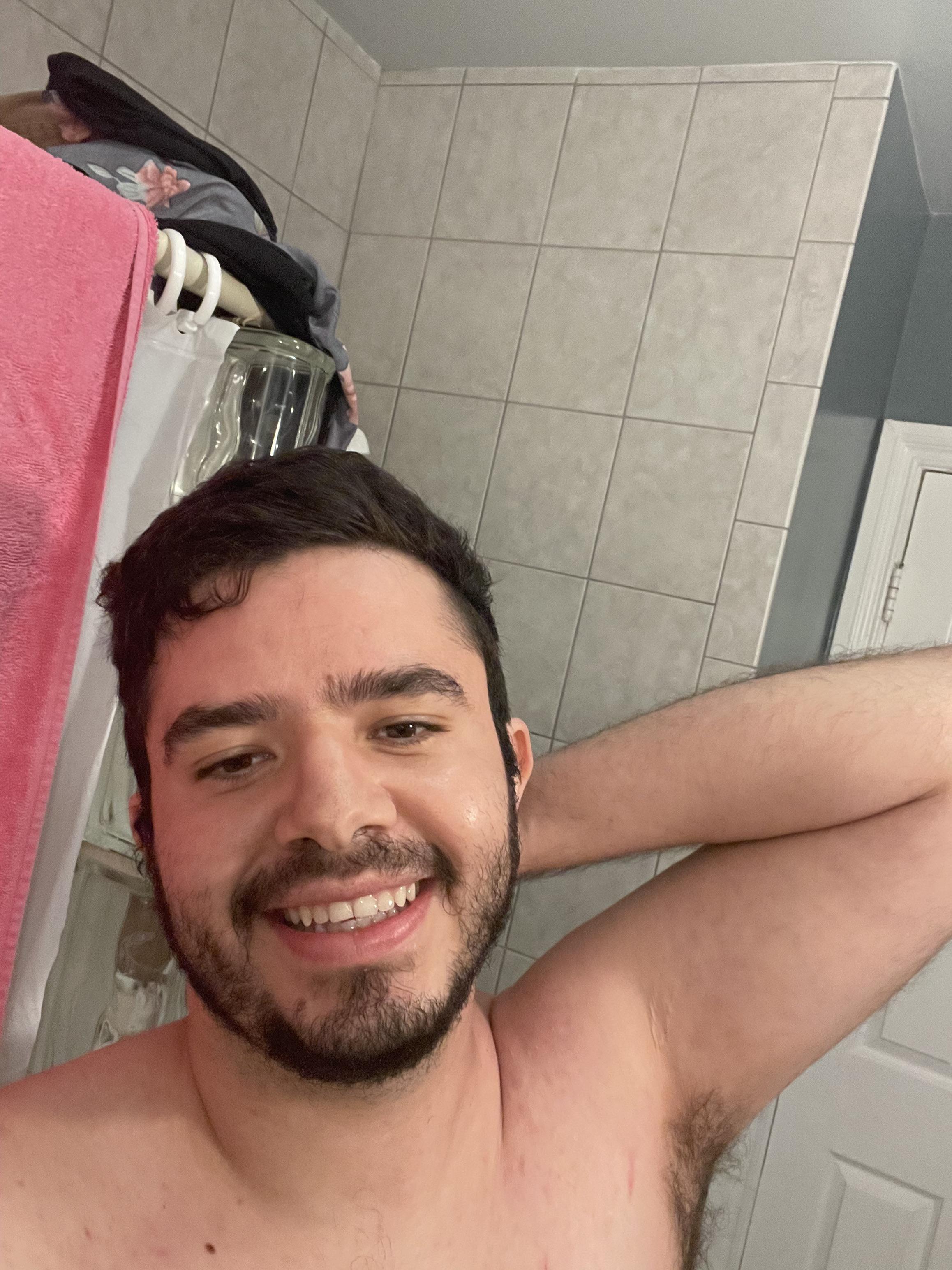 Always chillin | Scrolller