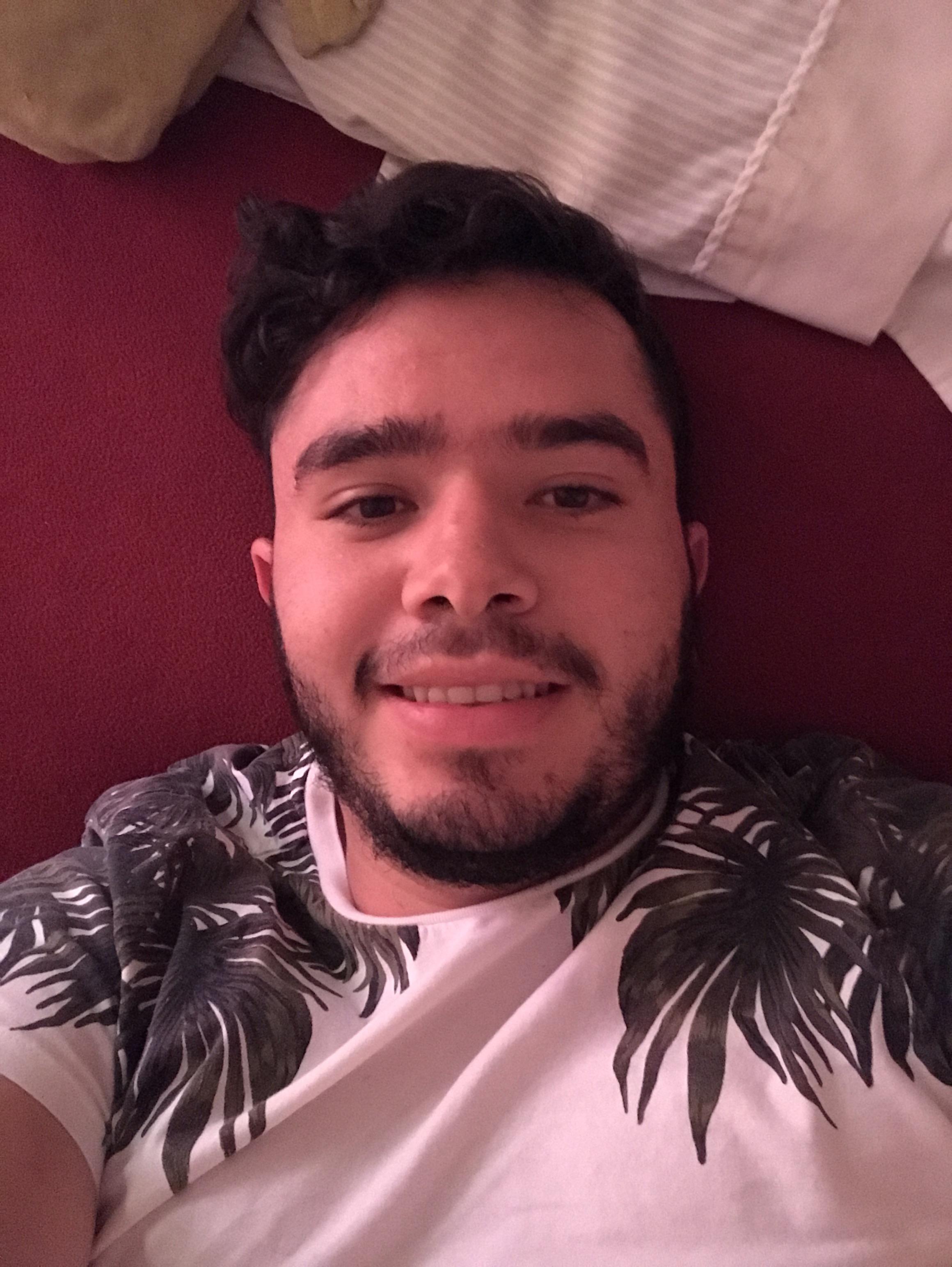 Always chillin | Scrolller