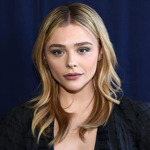 Always hoped Chloe Moretz was into getting slapped and choked | Scrolller