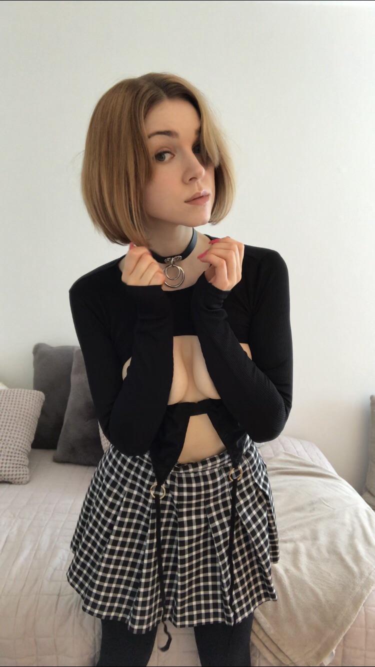 Am I following the dress code? | Scrolller