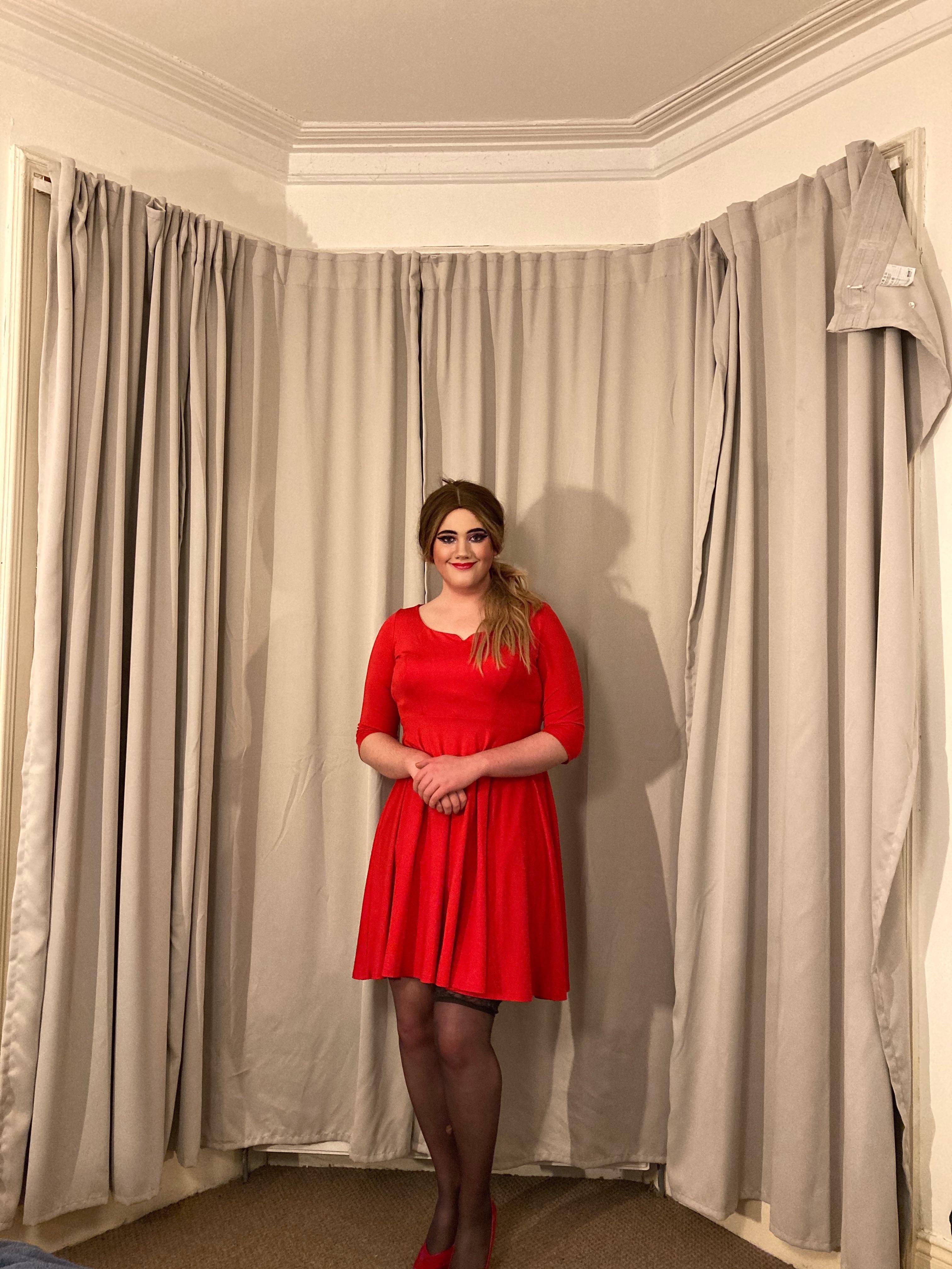 Am I passable? | Scrolller