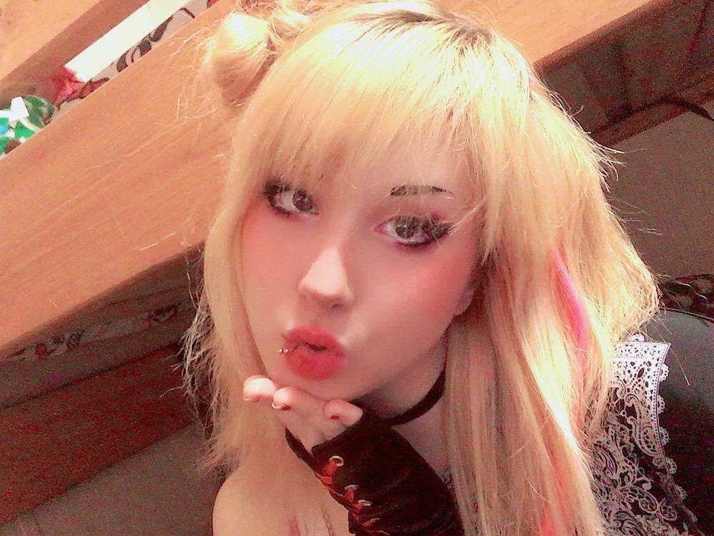 Am I your type? | Scrolller