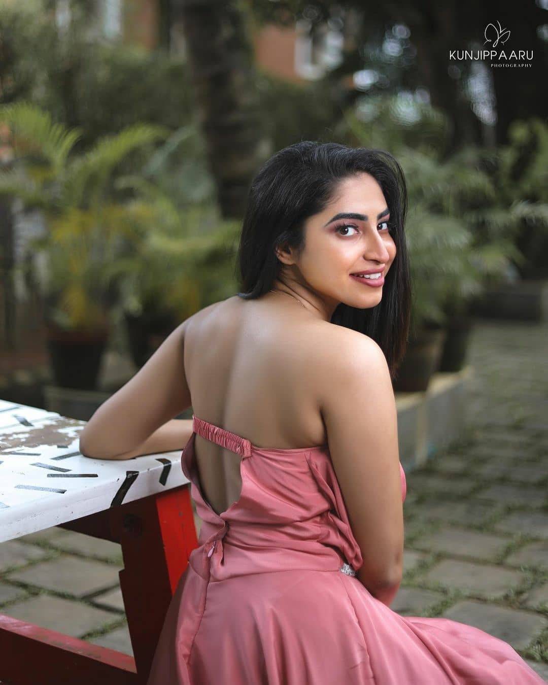 Ameya Mathew | Scrolller