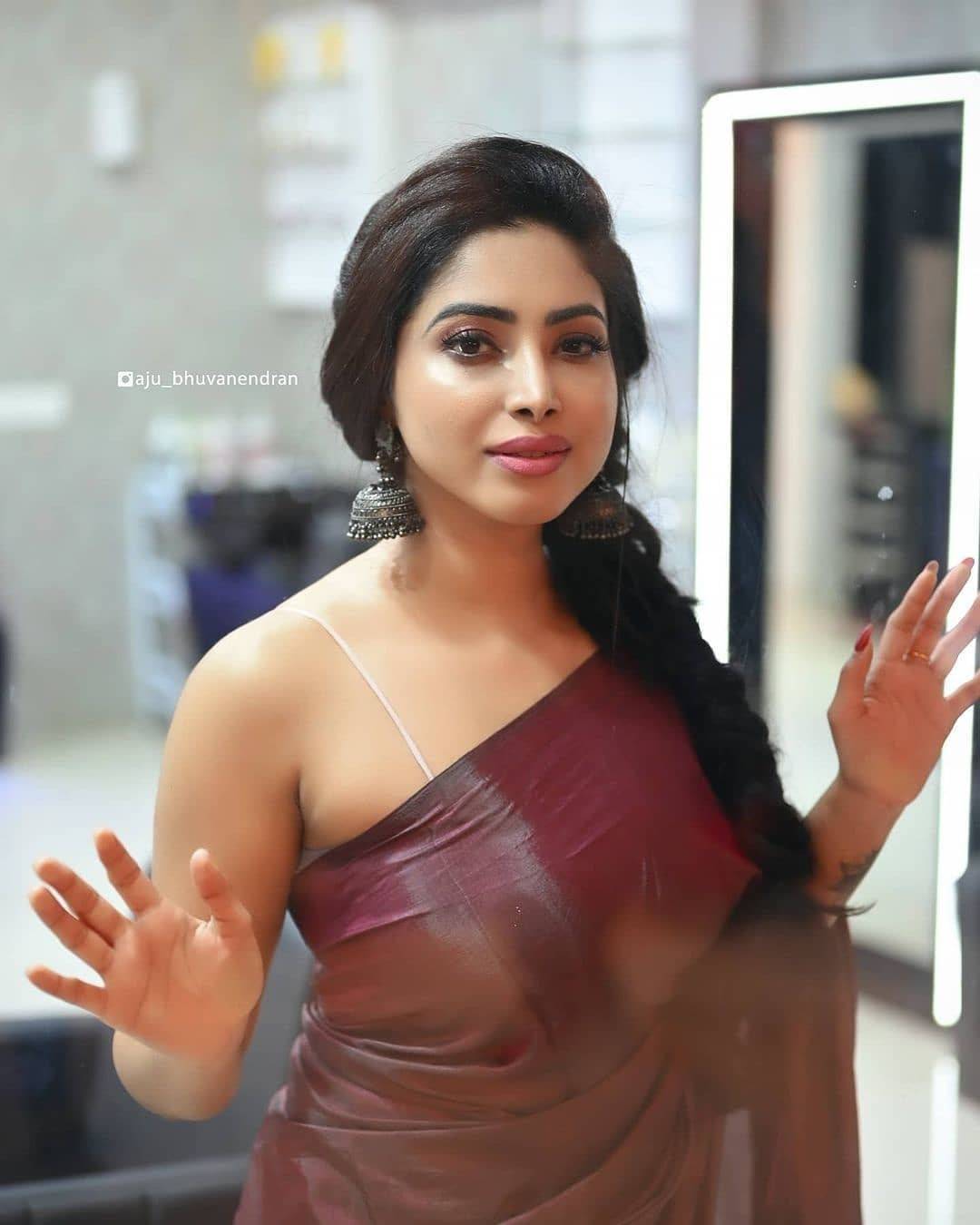 Ameya Mathew | Scrolller